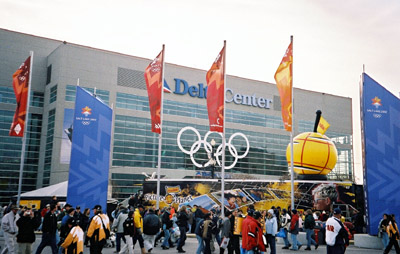 Ken & Nieka Go to the Olympics! Figure Skating